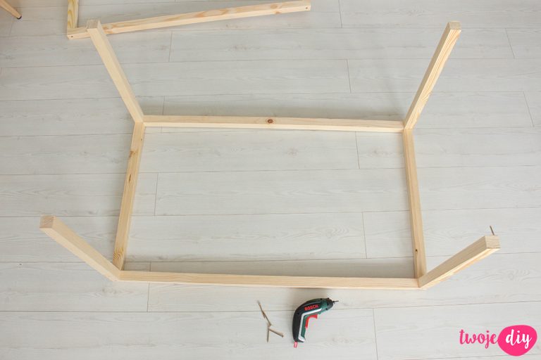 Industrialny stolik kawowy diy | Twoje DIY